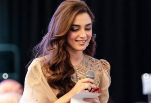 Pakistani Actress Name List with Photos (Updated)